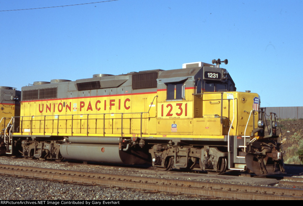 UP GP39-2 #1231